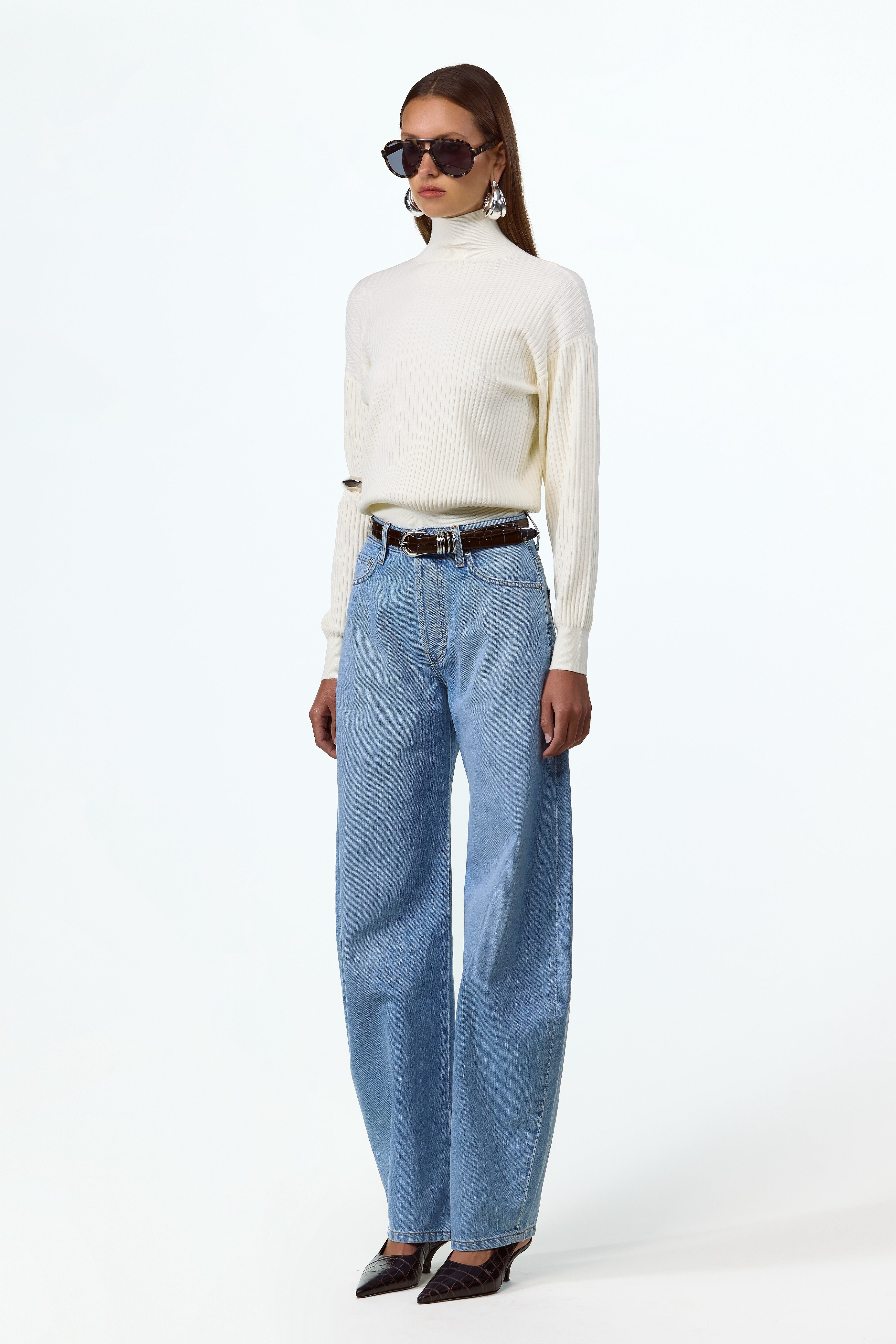 SAME SAME DENIM The Barrel Jean